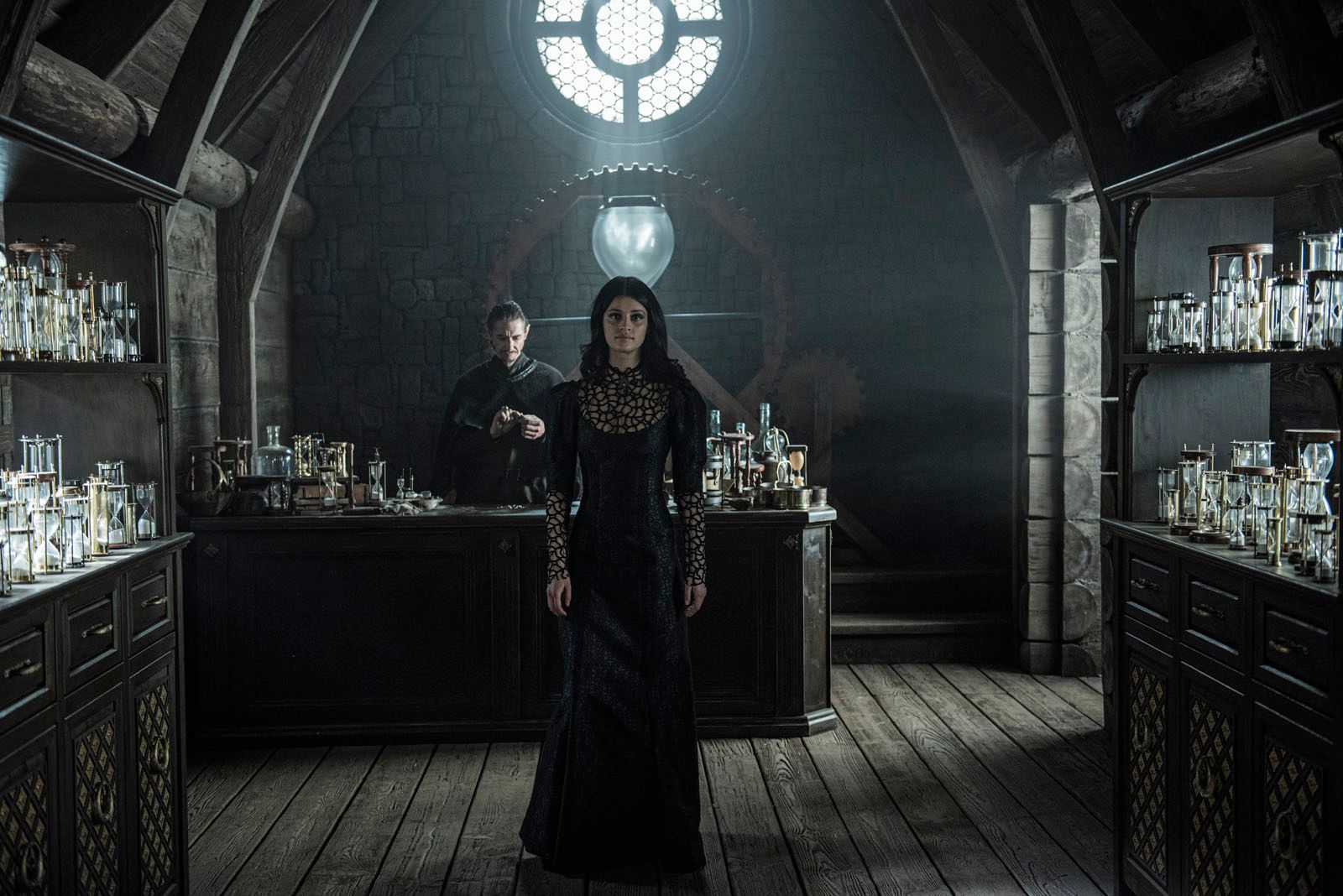 The Witcher: Bild Anya Chalotra - 60 von 86 - FILMSTARTS.de