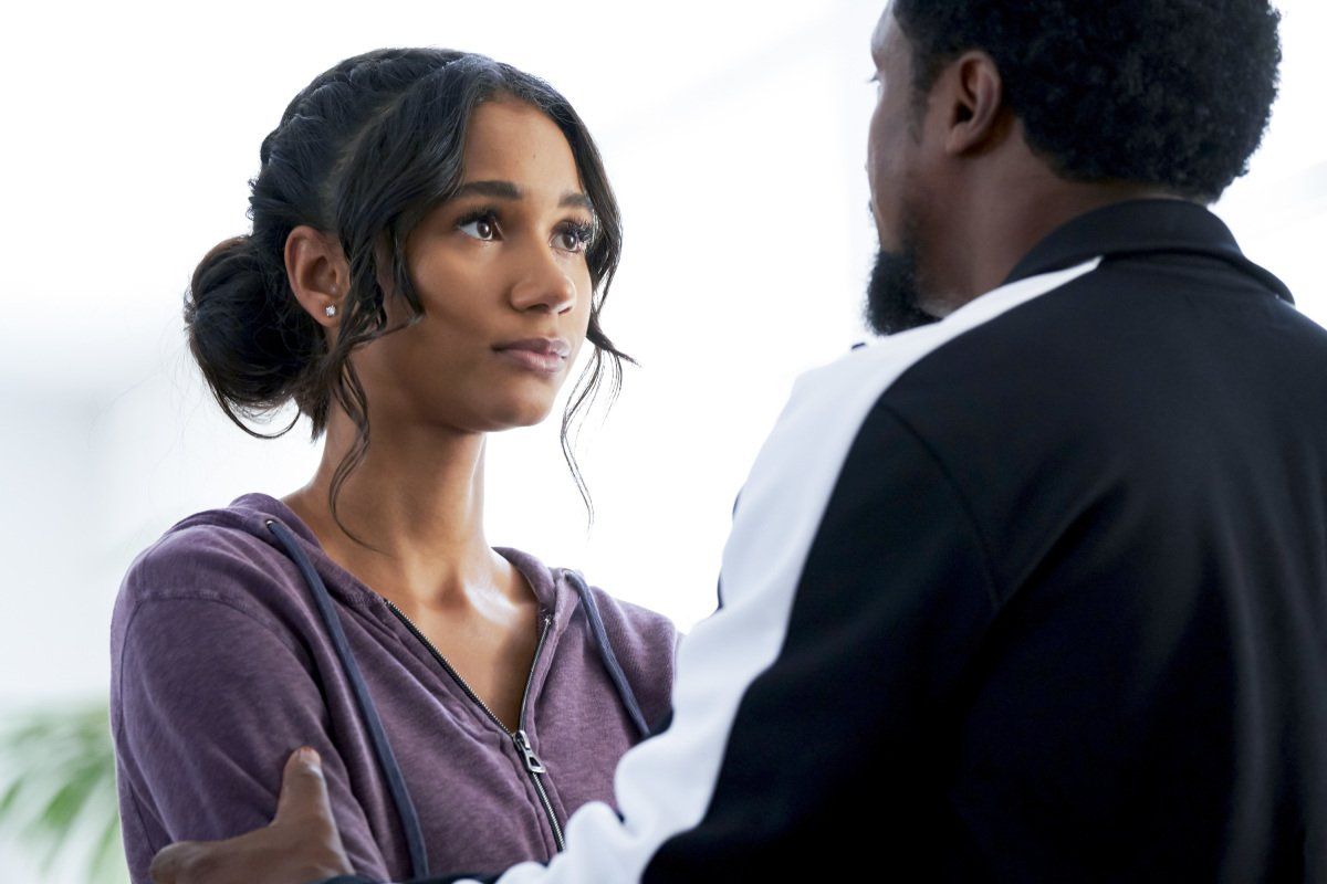 Poster All American staffel 2 - Poster 41 von 61 - FILMSTARTS.de