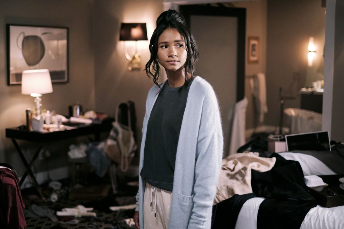 Poster All American staffel 2 - Poster 36 von 61 - FILMSTARTS.de