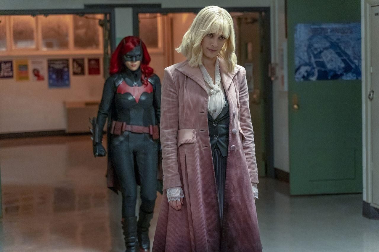 Batwoman: Batwoman : Bild Ruby Rose, Rachel Skarsten - 81 von 132 ...