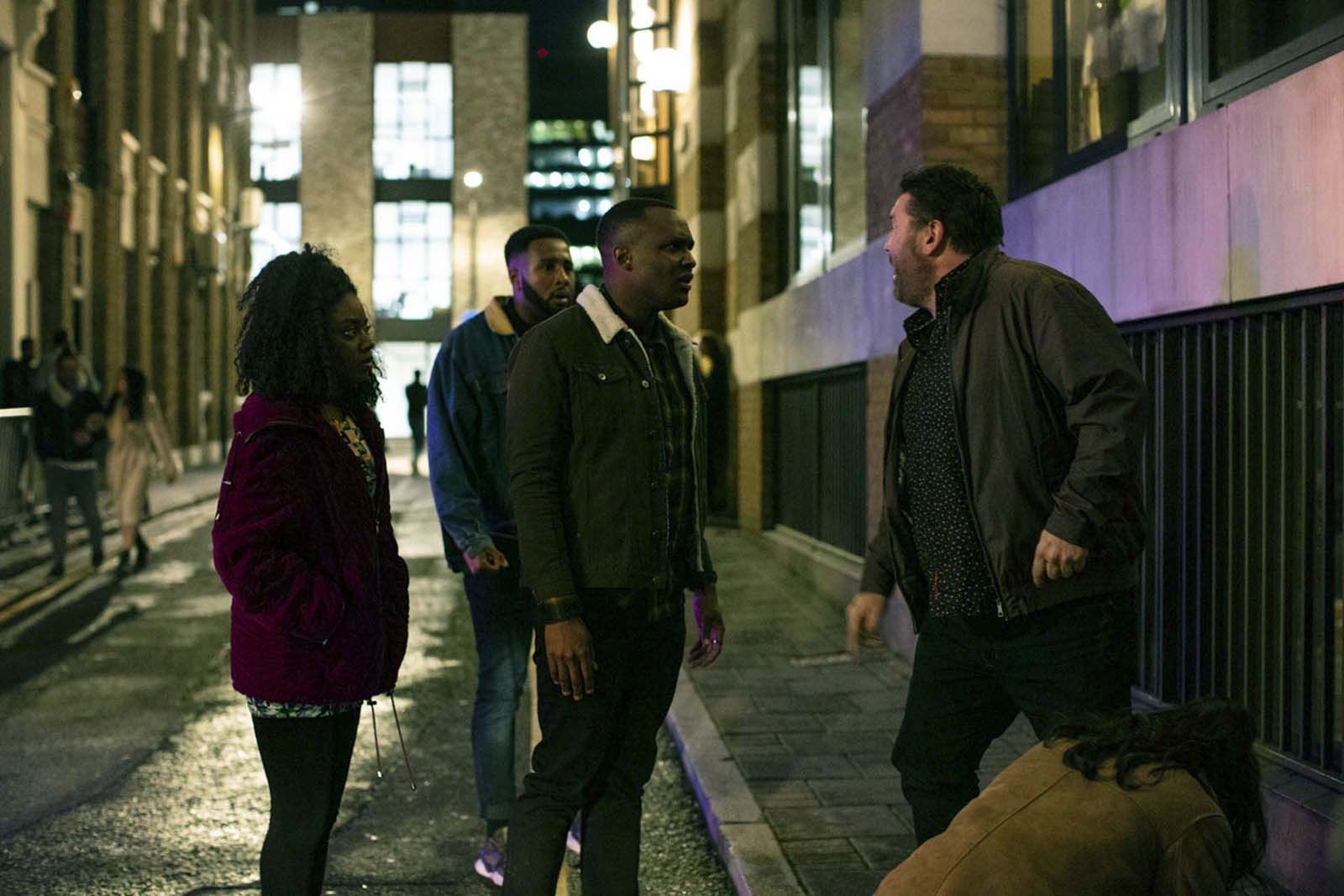 Bild zu Ricky Grover - Bild Ricky Grover, Danielle Vitalis, Kadiff ...