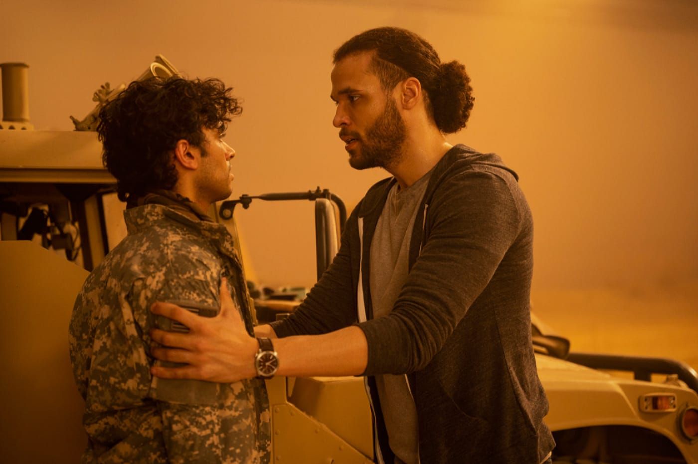 Charmed: Charmed : Bild Aman Mann, Jordan Donica - 17 von 201 ...