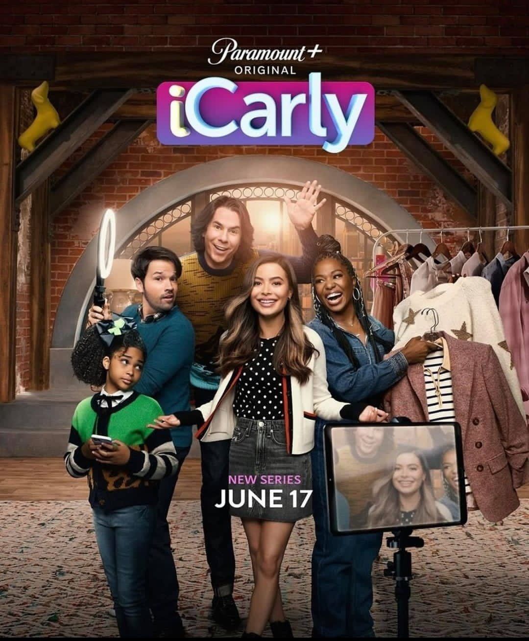 Poster iCarly (2021) - Poster 2 von 2 - FILMSTARTS.de