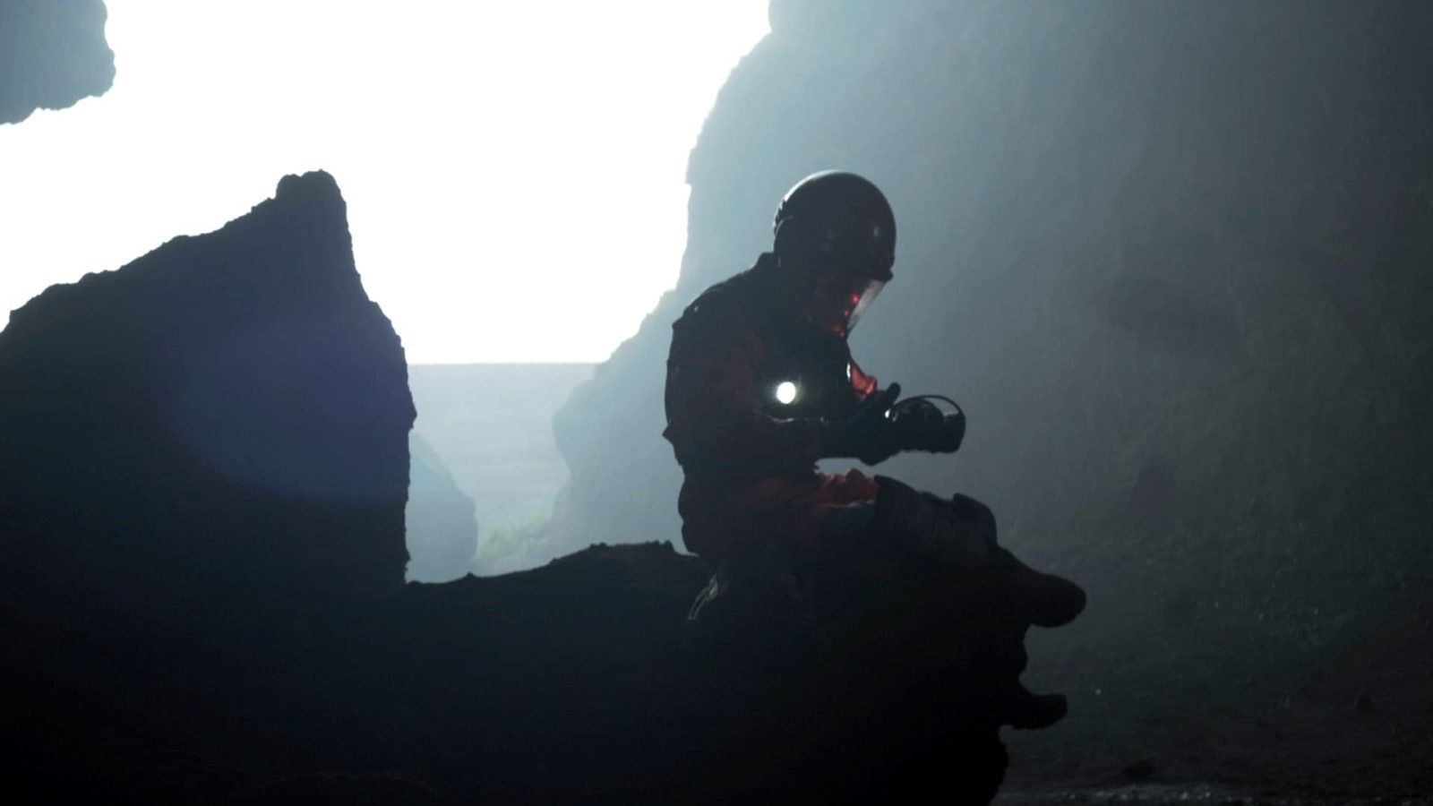 Foto zum Film Dune Drifter - Bild 5 auf 14 - FILMSTARTS.de