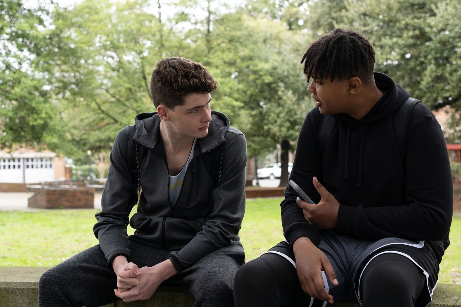 Swagger: Swagger : Bild James Bingham, Ozie Nzeribe Zmny - 13 von 21 - FILMSTARTS.de