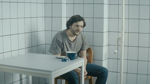 Foto zum Film Când se lasa seara peste Bucuresti sau metabolism - Bild ...