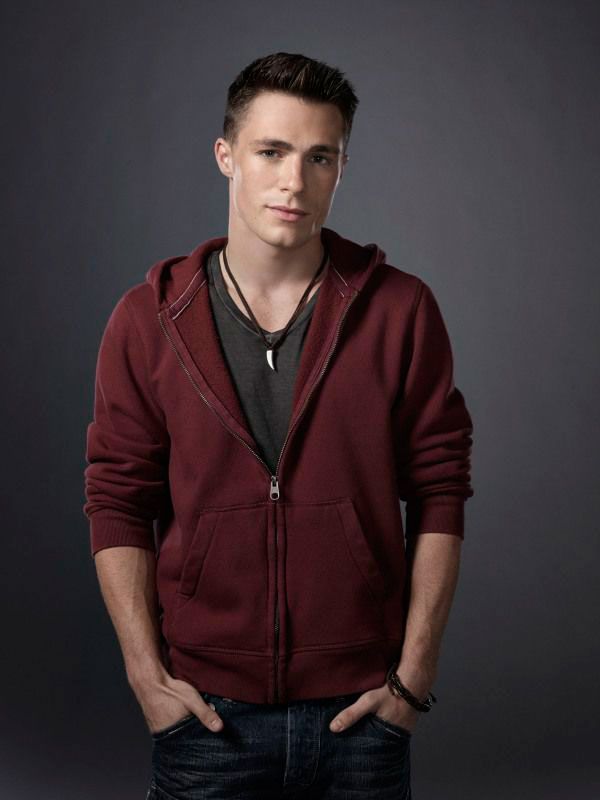 Arrow: Vignette (magazine) Colton Haynes - 1052 von 1200 - FILMSTARTS.de