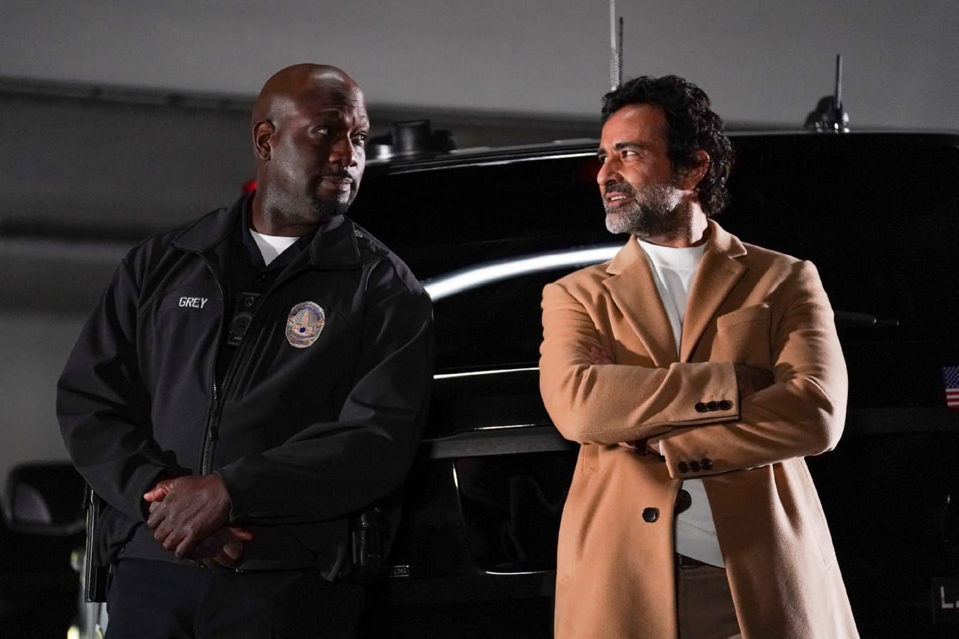 The Rookie: The Rookie : Bild Richard T. Jones, Federico Dordei - 29 ...