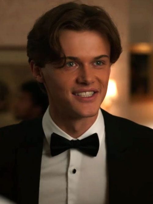 Christopher Briney - FILMSTARTS.de