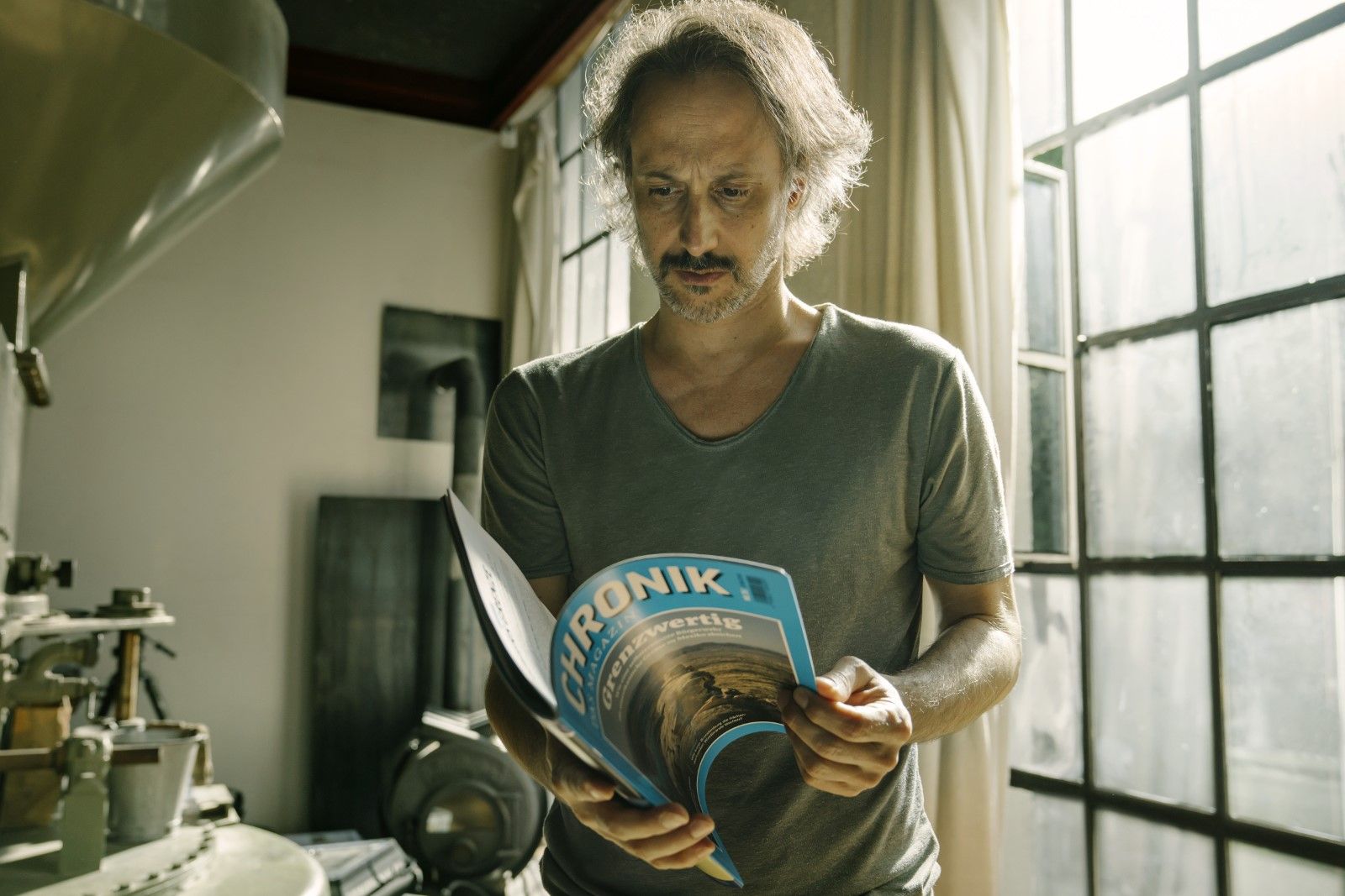 Foto zum Film Tausend Zeilen - Bild 4 auf 19 - FILMSTARTS.de