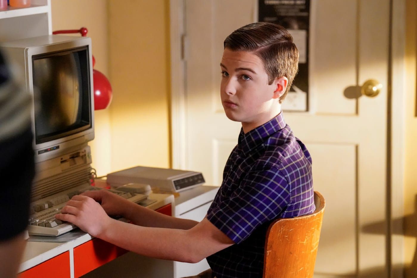 Young Sheldon: Young Sheldon : Bild Iain Armitage - 25 von 275 ...