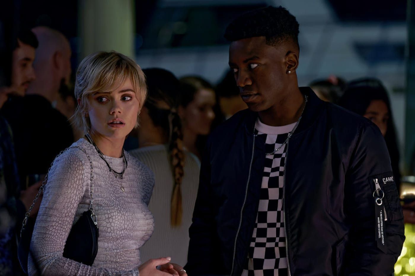 One Of Us Is Lying: Bild Annalisa Cochrane, Chibuikem Uche - 4 von 20 ...