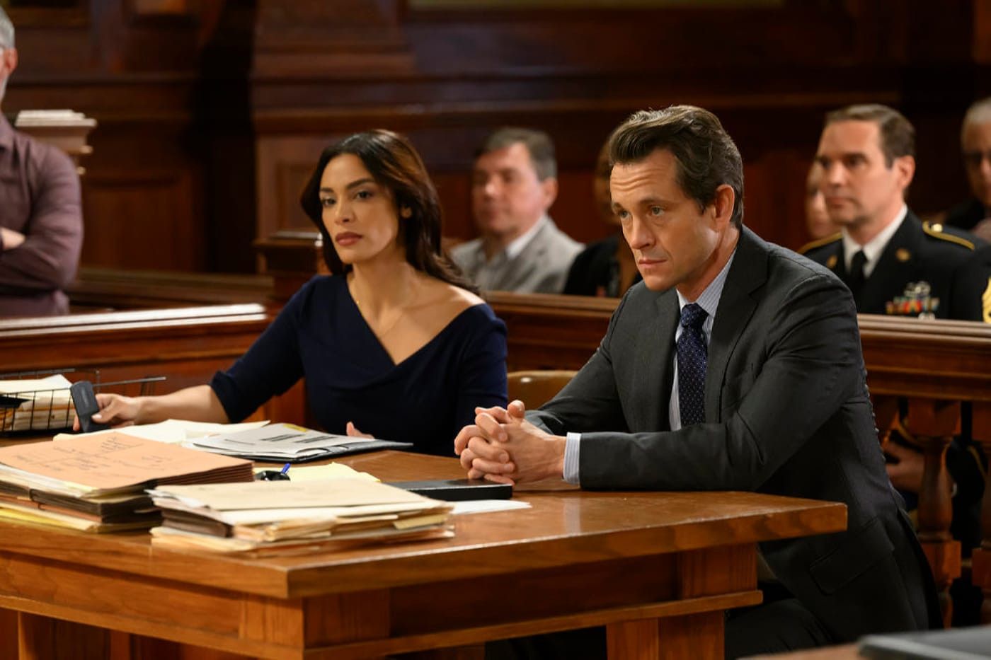 Law & Order: Law & Order : Bild Hugh Dancy, Odelya Halevi - 17 von 80 - FILMSTARTS.de