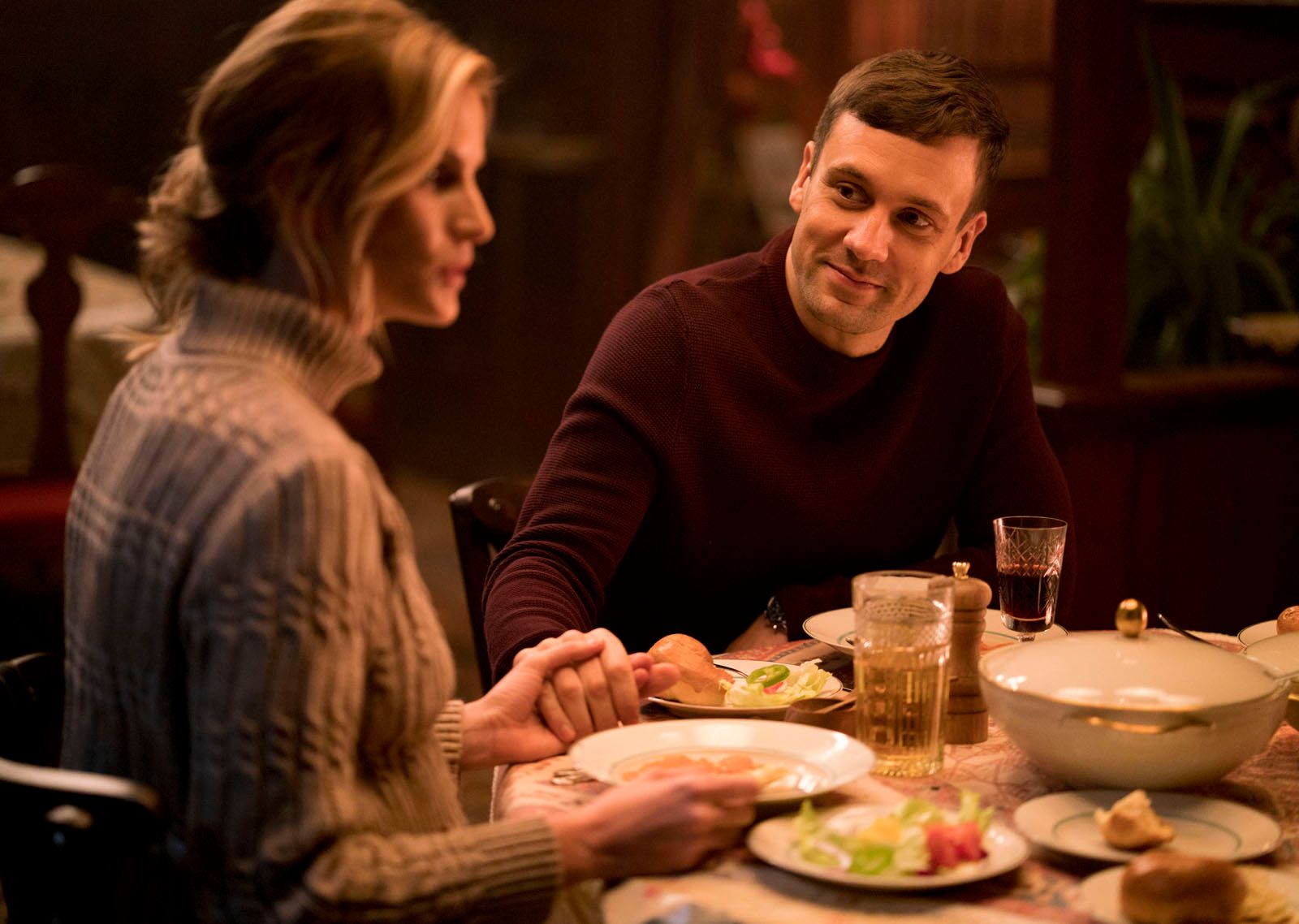 Bild zu Emily Wiseman - Abyzou : Bild Nick Blood, Emily Wiseman - Foto ...