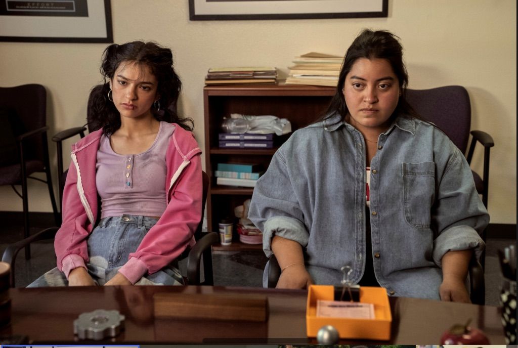 Freeridge: Bild Bryana Salaz, Keyla Monterroso Mejia - 16 von 18 ...