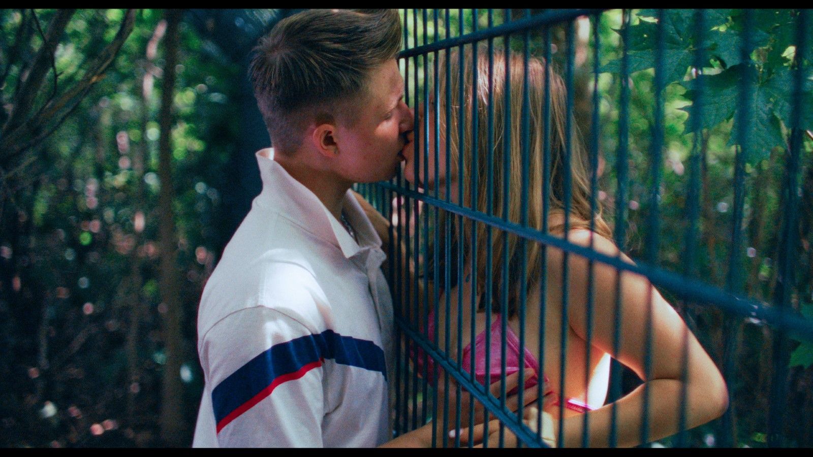 Foto zum Film Sonne und Beton - Bild 12 auf 16 - FILMSTARTS.de