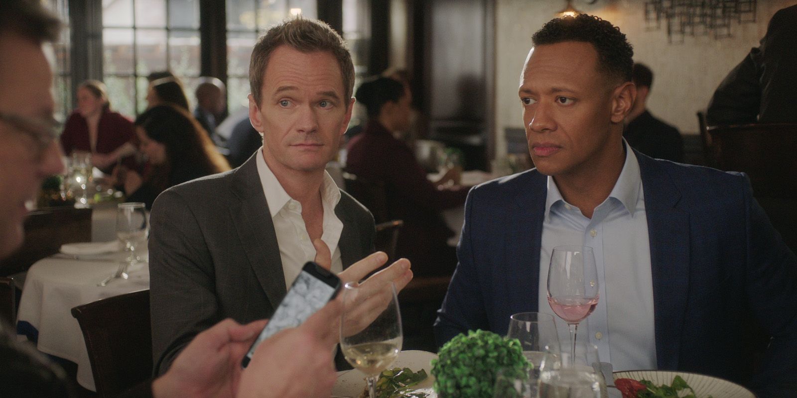 Uncoupled: Uncoupled : Bild Emerson Brooks, Neil Patrick Harris, Brooks ...