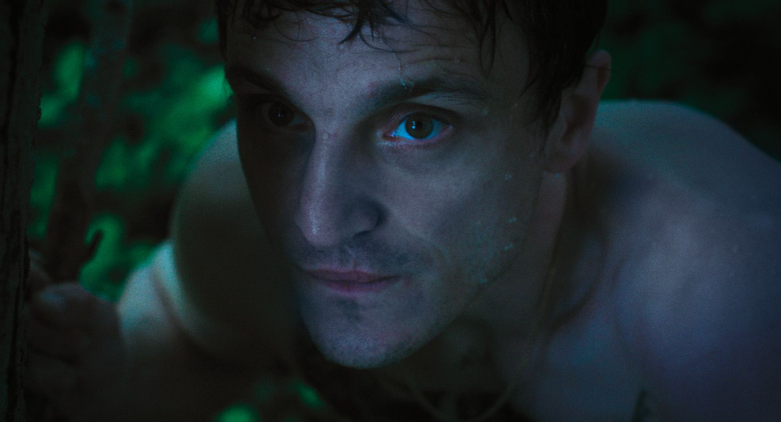 Foto zum Film Disco Boy - Bild 4 auf 7 - FILMSTARTS.de