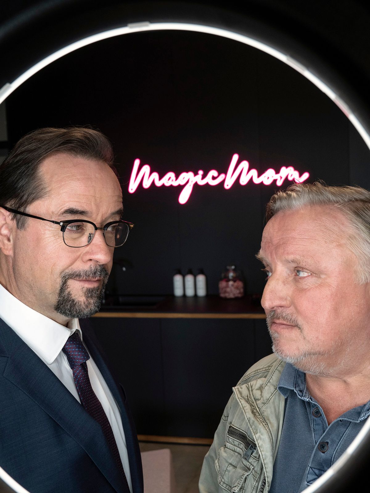 Tatort: MagicMom: schauspieler, regie, produktion - Filme besetzung und ...