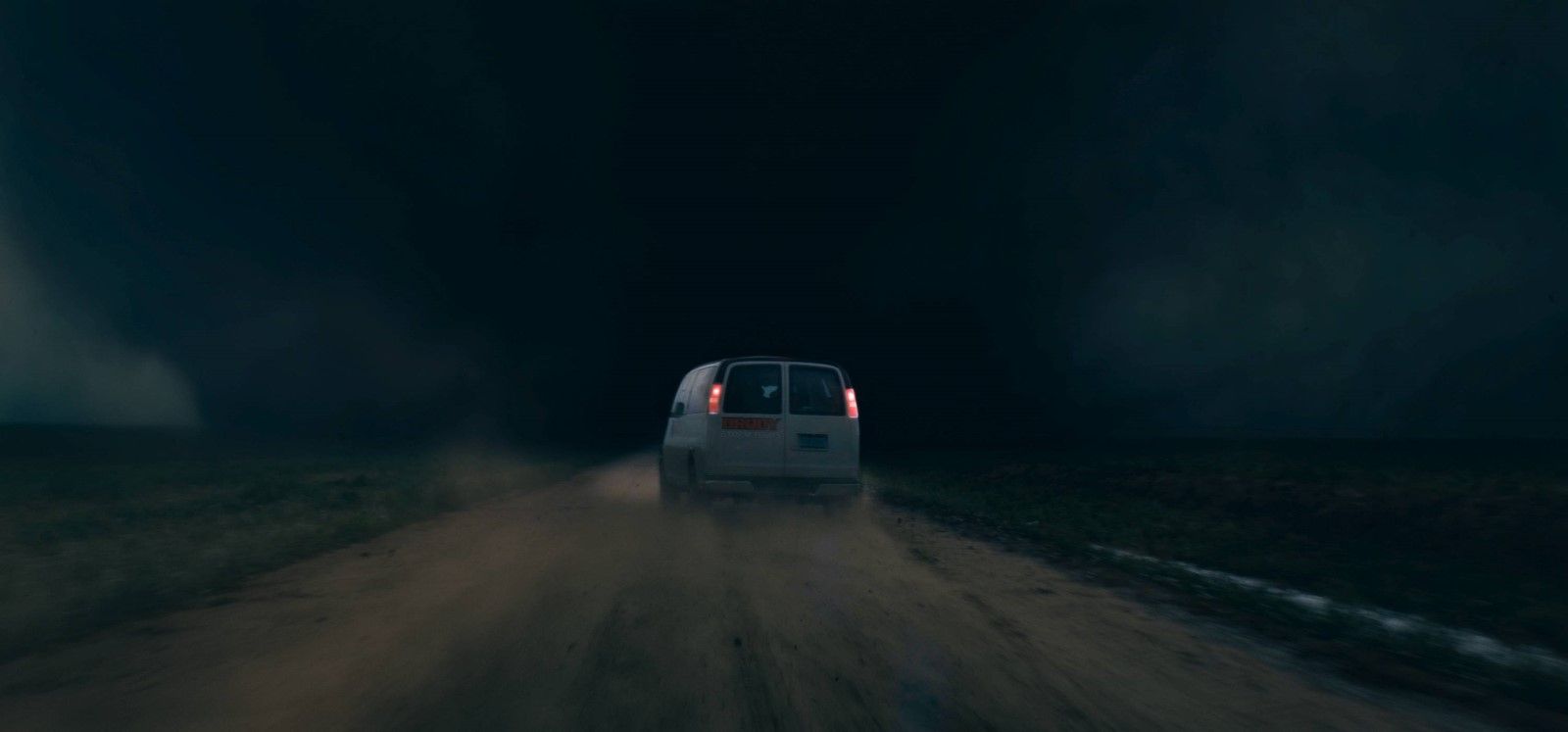 Foto zum Film Supercell - Sturmjäger - Bild 8 auf 20 - FILMSTARTS.de