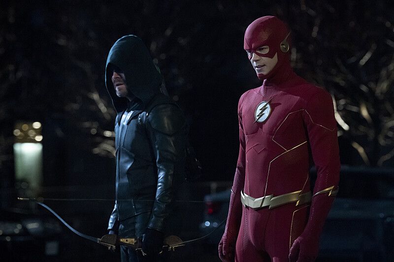 The Flash: The Flash : Bild Stephen Amell, Grant Gustin - 4 von 939 ...