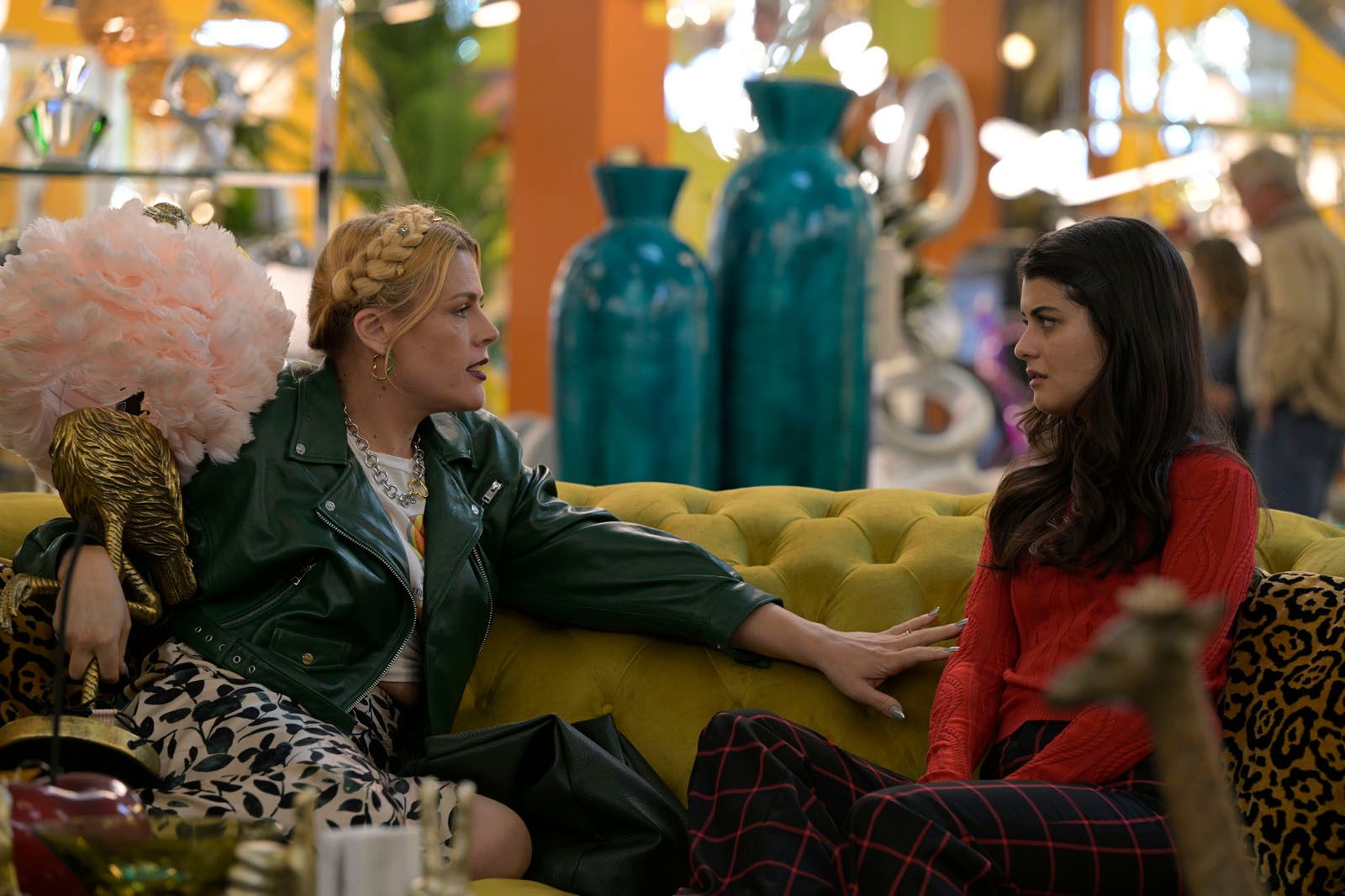 Bild zu Busy Philipps - Single Drunk Female : Bild Busy Philipps, Sofia ...