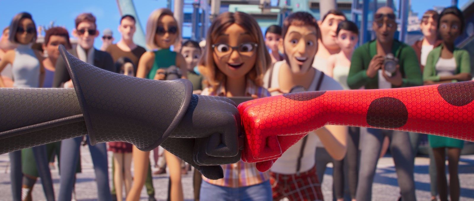 Foto zum Film Miraculous: Ladybug & Cat Noir - Der Film - Bild 3 auf 34 ...