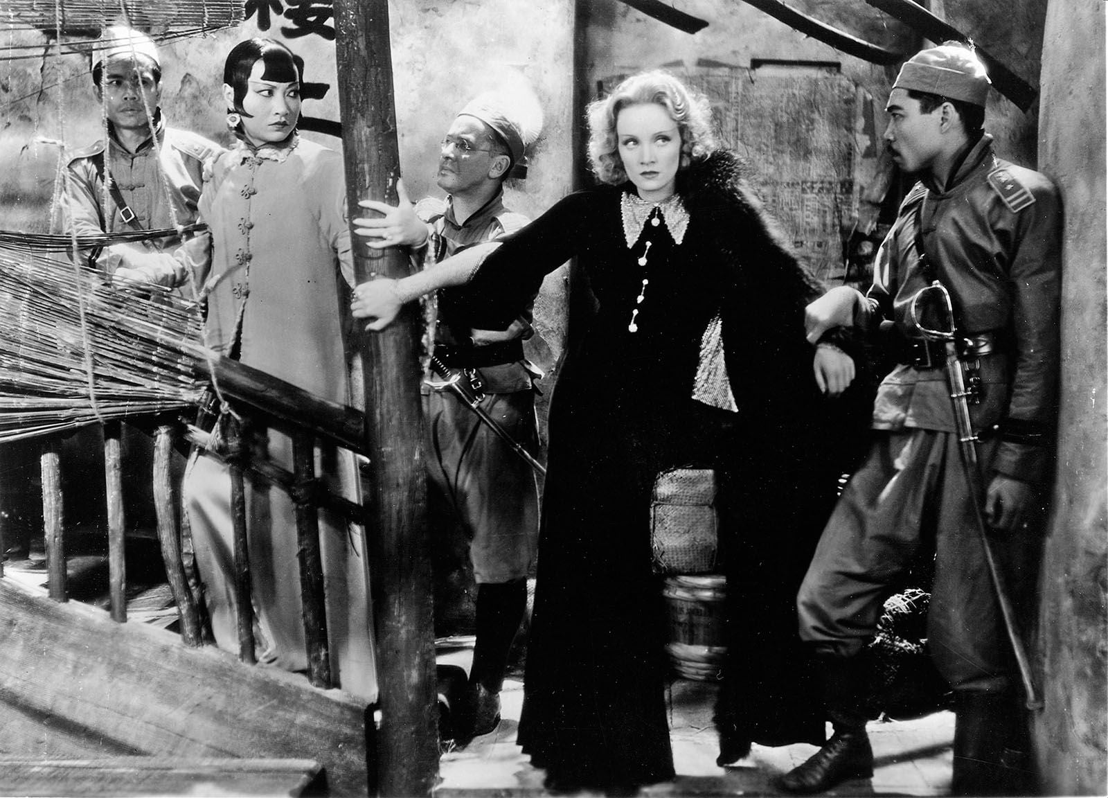 Foto zum Film Schanghai Express - Bild 1 auf 5 - FILMSTARTS.de