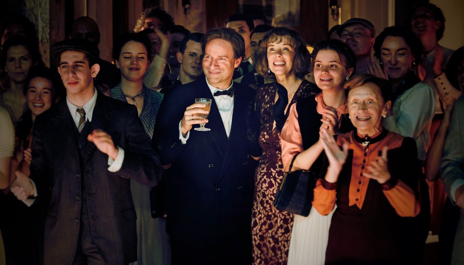 Foto zum Film Stella. Ein Leben. - Bild 18 auf 21 - FILMSTARTS.de