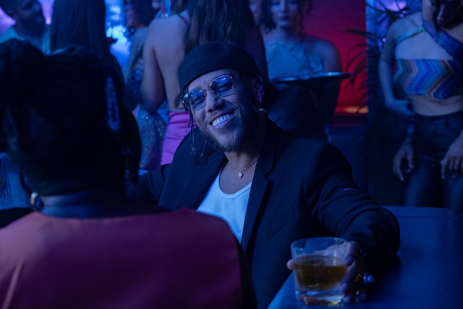 Neon: Neon : Bild - 21 von 22 - FILMSTARTS.de