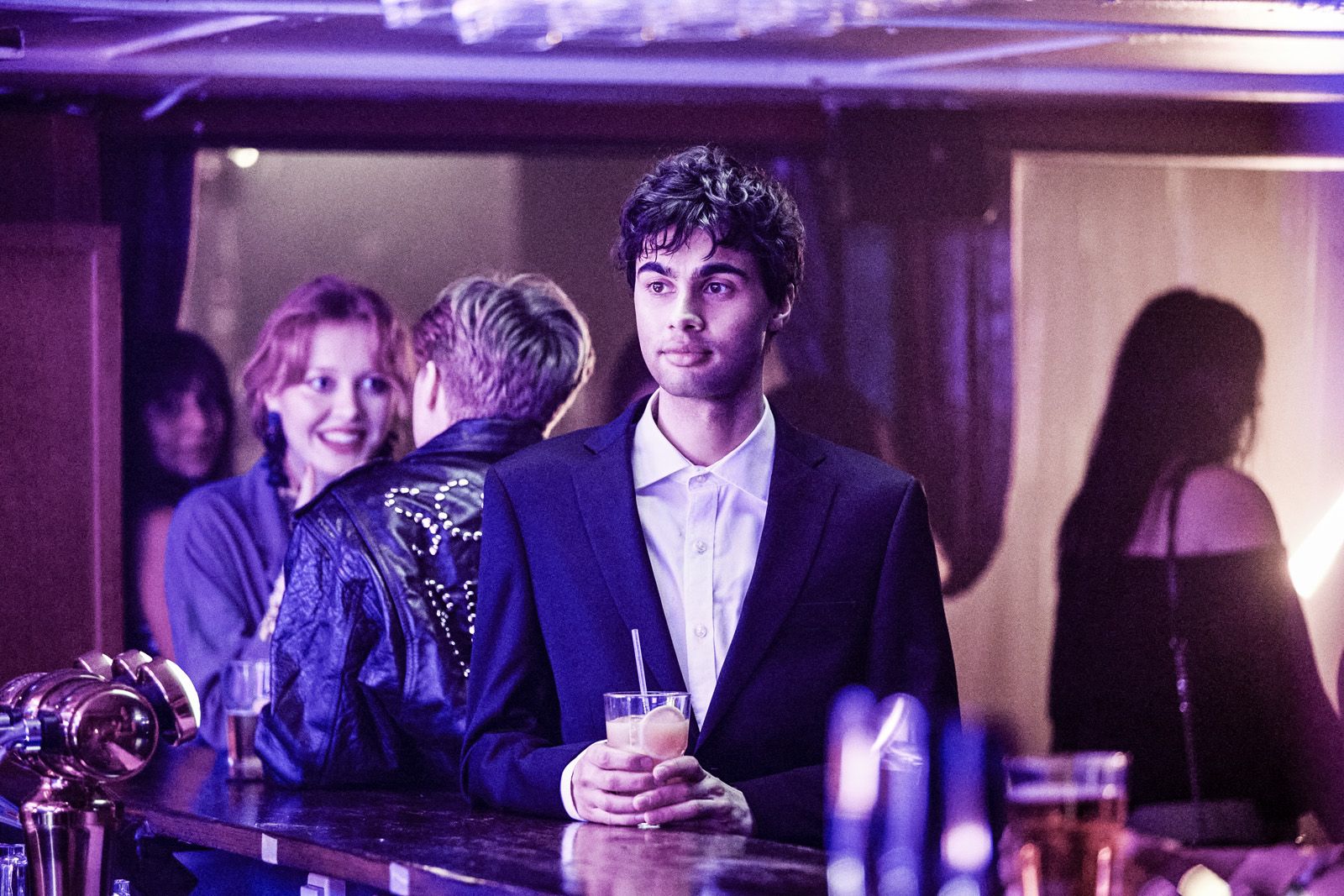 Tore: Bild William Spetz - 12 von 17 - FILMSTARTS.de