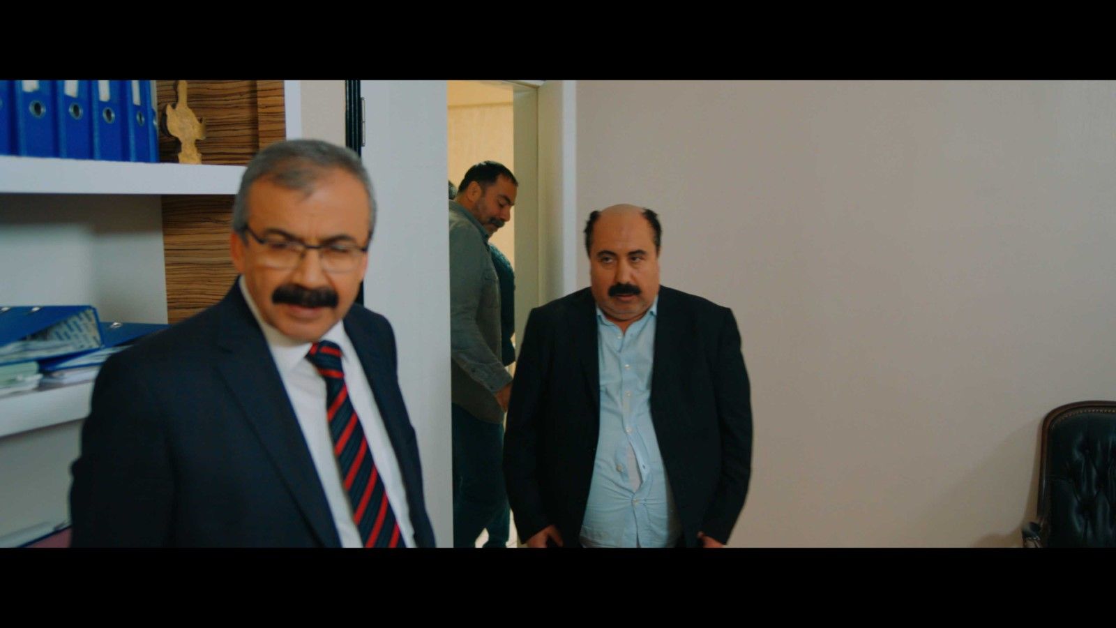 Foto zum Film Sur'da Devran - Bild 3 auf 6 - FILMSTARTS.de