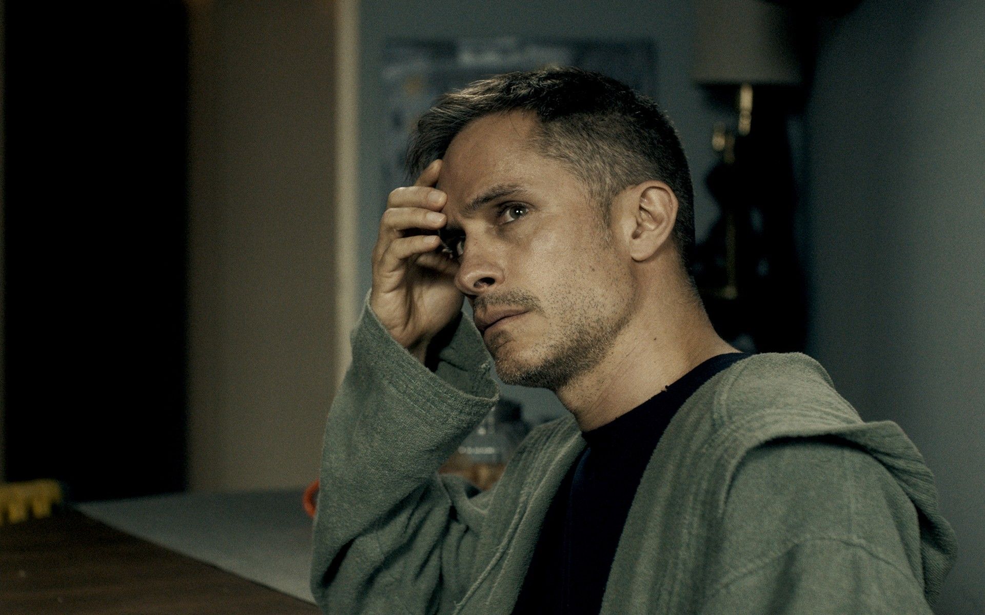 Foto zum Film Another End - Bild 4 auf 5 - FILMSTARTS.de