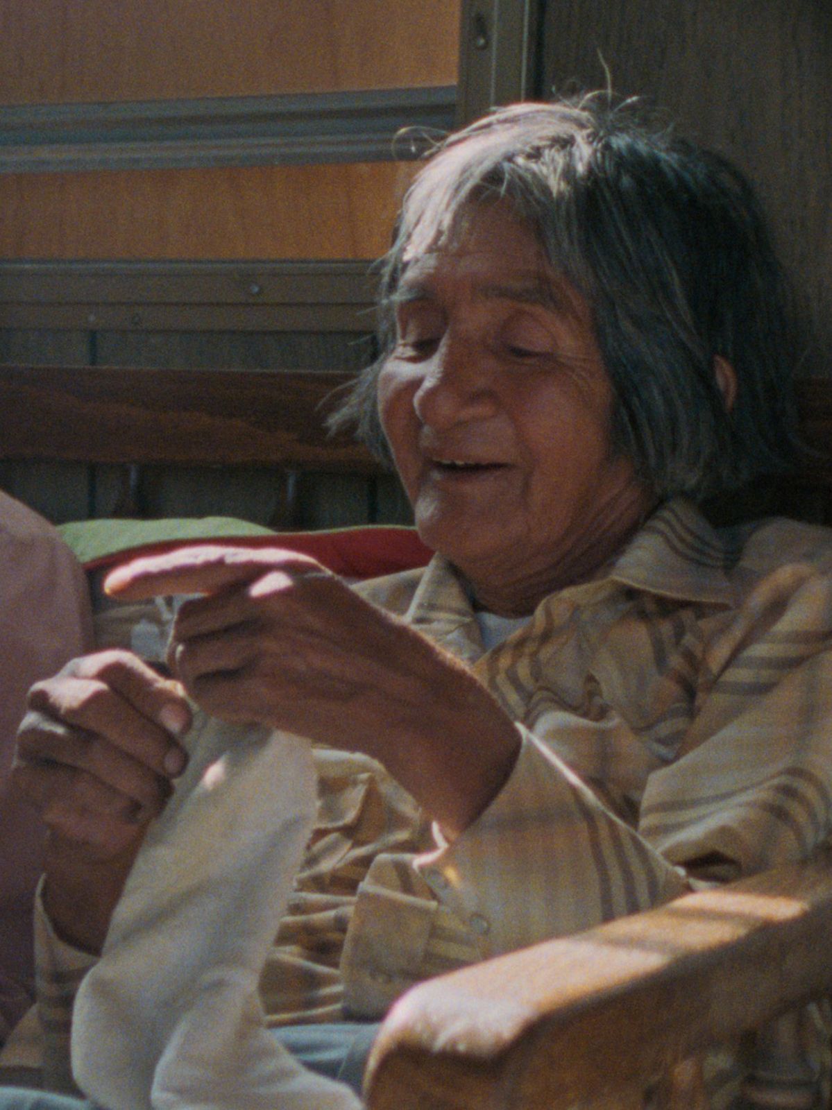 Techqua Ikachi, Land – mein Leben - Dokumentarfilm 1989 - FILMSTARTS.de