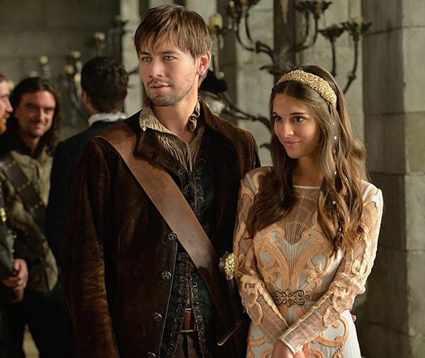 Reign: Reign : Bild Torrance Coombs, Caitlin Stasey - 279 von 512 ...