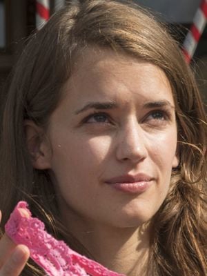 Bild zu Lisa Volz - Kinoposter Lisa Volz - Foto 1 von 5 - FILMSTARTS.de