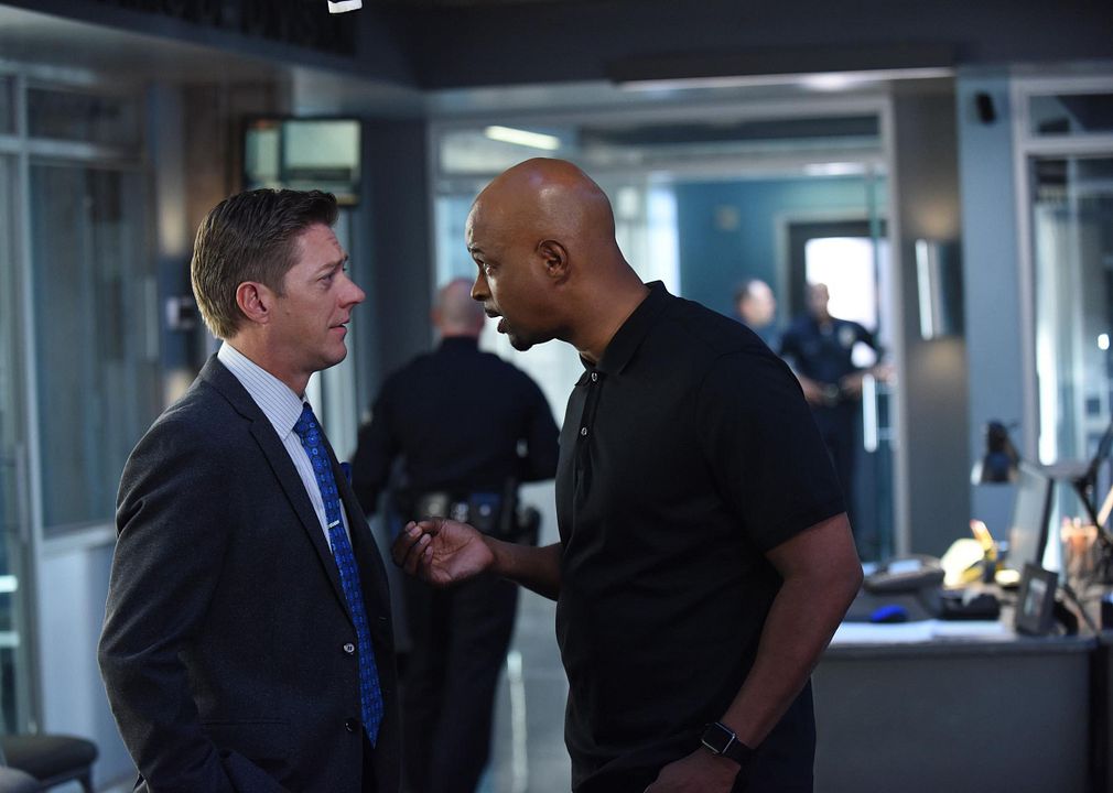 Lethal Weapon: Bild Damon Wayans, Kevin Rahm - 126 von 243 - FILMSTARTS.de