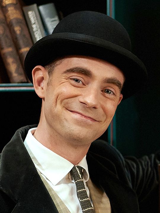 Bild zu Matt Edwards - Kinoposter Matt Edwards - Foto 0 von 1 ...