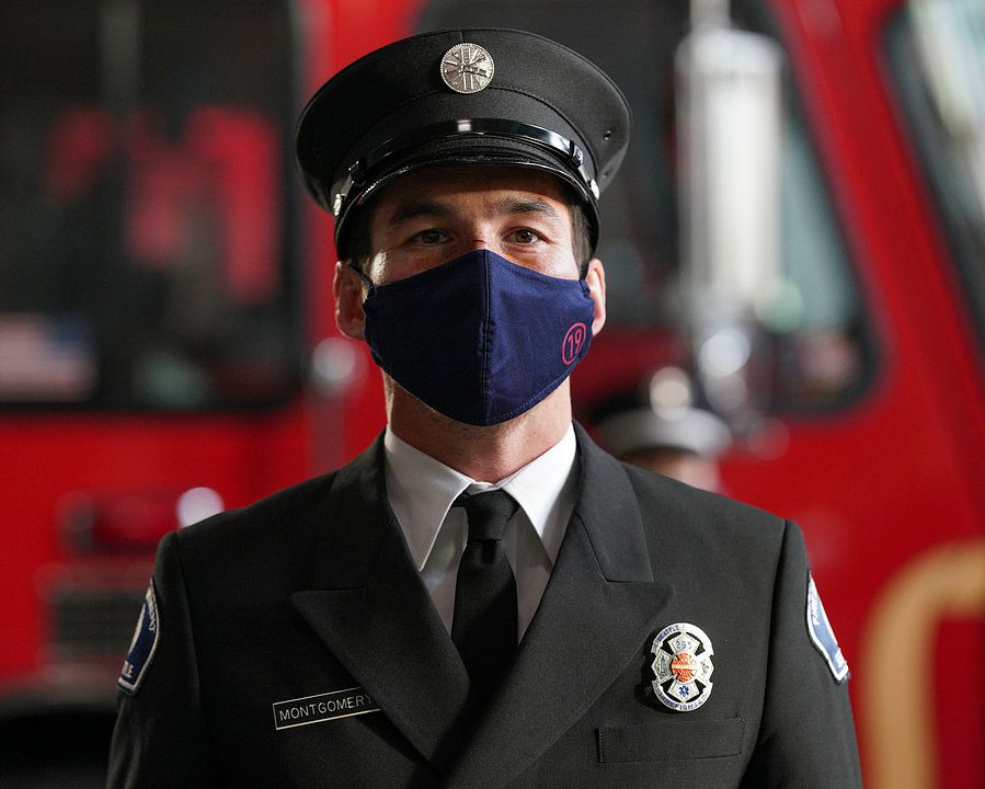 Seattle Firefighters - Die jungen Helden: Bild - 49 von 270 - FILMSTARTS.de