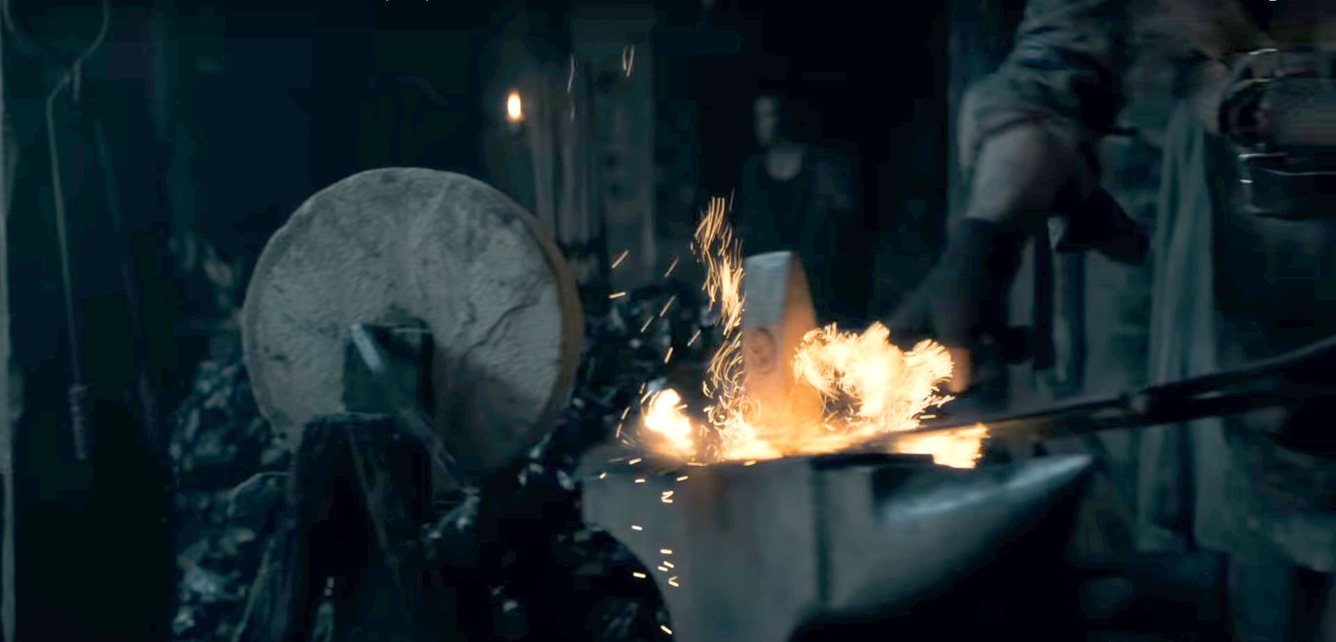 "Game Of Thrones": Darum ist Gendrys Schmiedefeuer im Trailer so ...