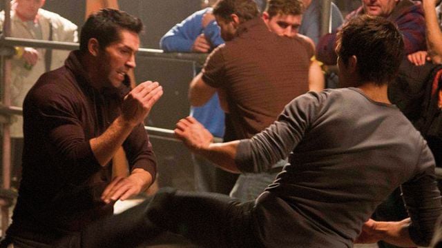 Scott Adkins prügelt sich durch den ersten deutschen Trailer zu ...
