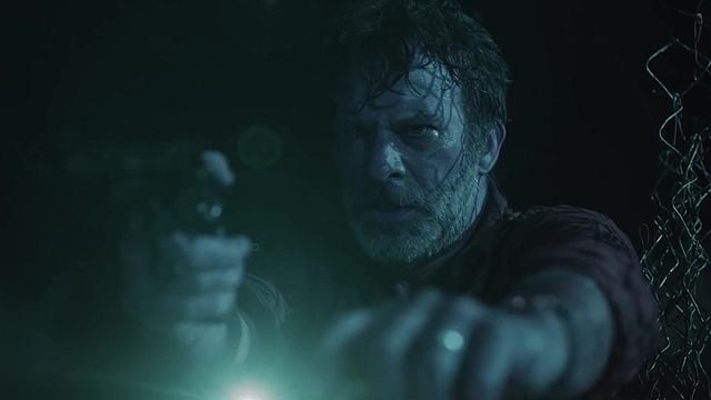 Troppo - TV-serie 2022 - FILMSTARTS.de