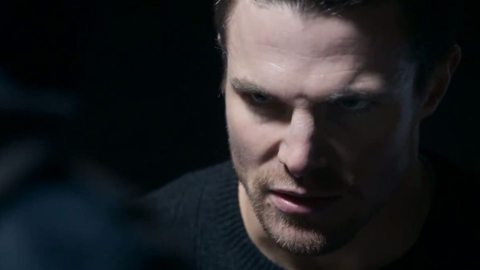 Arrow Trailer DF - Trailer Arrow - FILMSTARTS.de