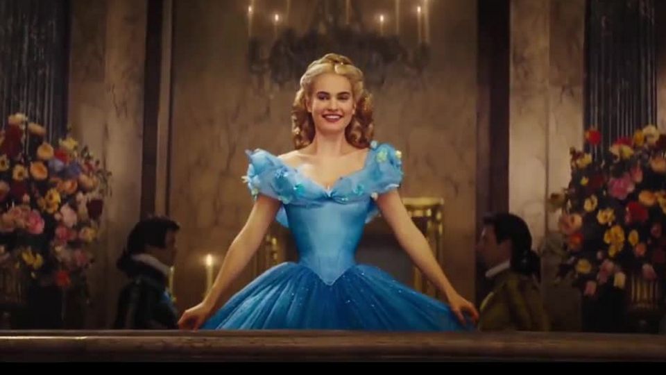 Cinderella Trailer - Cinderella Trailer (4) OV - FILMSTARTS.de