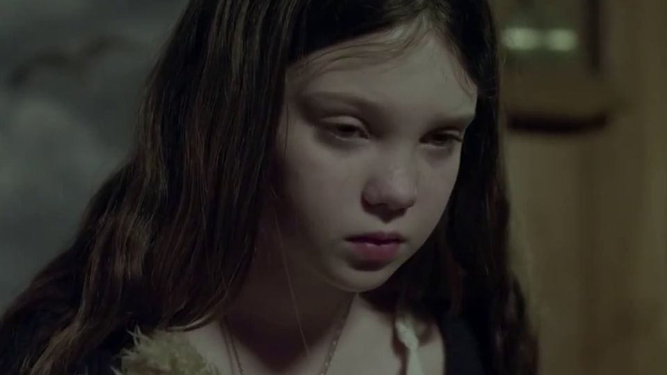 June Trailer - June Trailer (2) OV - FILMSTARTS.de