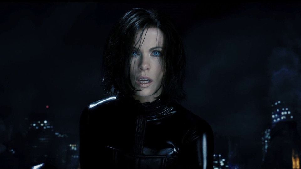 Underworld 5: Blood Wars Trailer - Underworld 5: Blood Wars Trailer DF ...