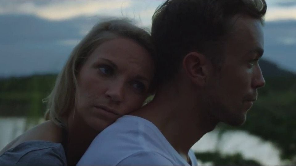 Bis wir uns wiedersehen Trailer - Bis wir uns wiedersehen Trailer (2 ...