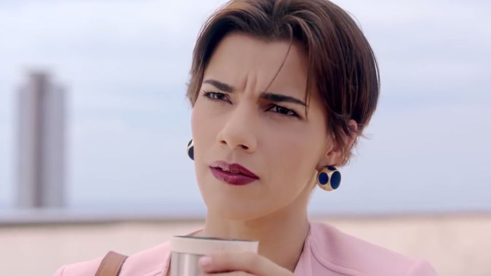 Colao Trailer - Colao Trailer OV - FILMSTARTS.de