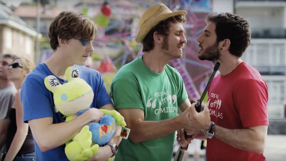 Primos Trailer - Primos Trailer OV - FILMSTARTS.de