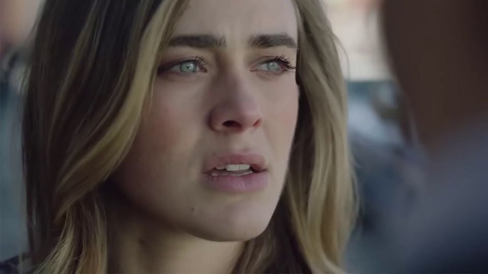 Manifest Trailer OV - Trailer Manifest - FILMSTARTS.de